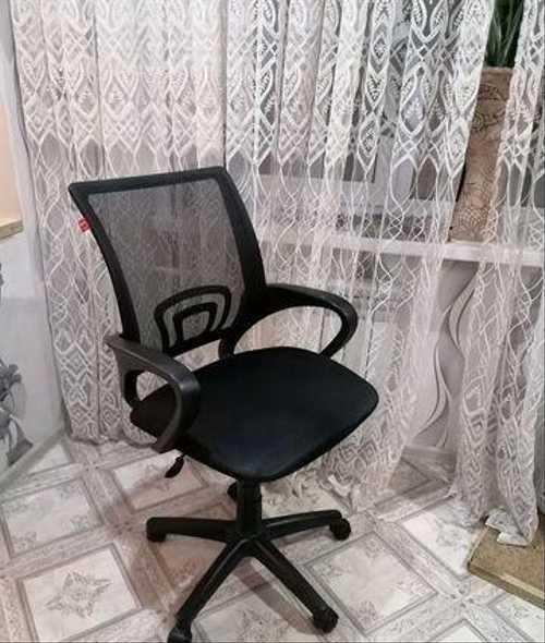 Кресло компьютерное в отл. сост. см.фото