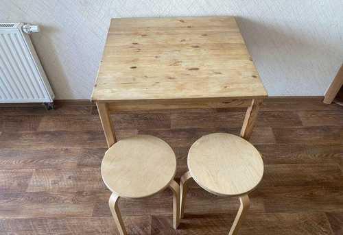 Стол и табуретки для кухни IKEA бу