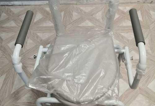 Кресло-стул с санитарным оснащением(без колёс) с о