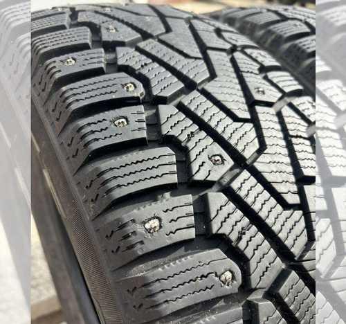 Pirelli Ice Zero 215/65 R16 102T
