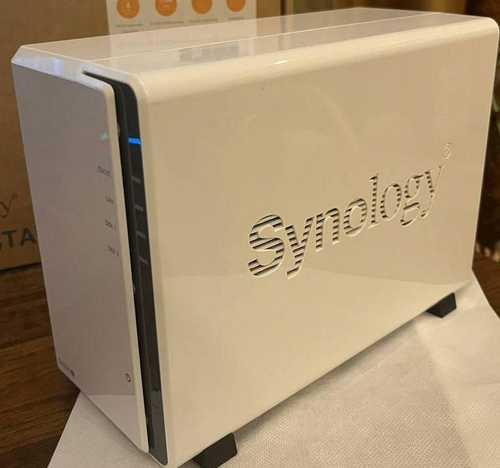 Synology DS220j (без дисков)