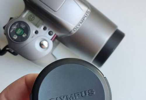 Зеркальный пленочный фотоаппарат Olympus IS-21