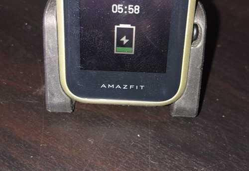 Часы amazfit BIP