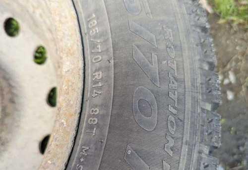 Pirelli Ice Zero 185/70 R14 88