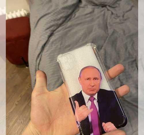 Чехол на iPhone 11