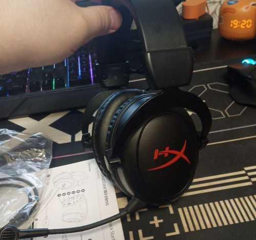 Беспроводные наушники hyperx cloud core wireless