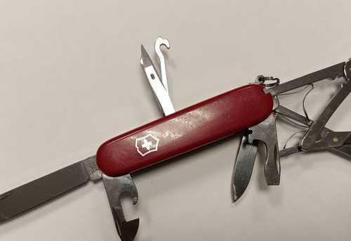 Victorinox Deluxe Tinker мультитул