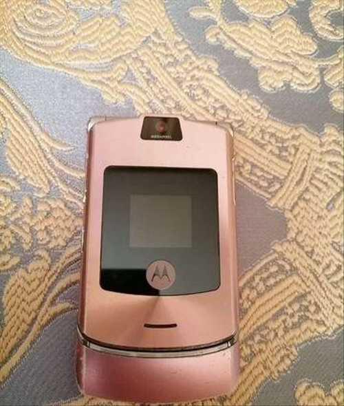 Мобильный телефон Motorola razr v3i розовый