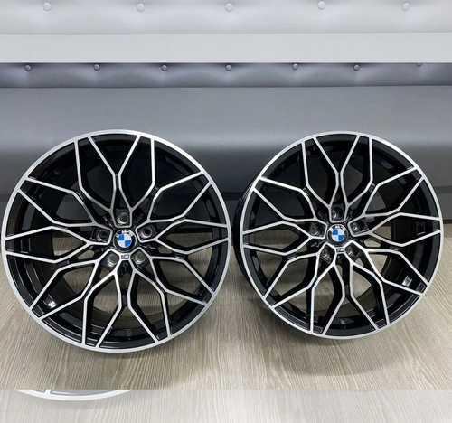 Диски разношир 1000M R20 5x112 на BMW G20 G30