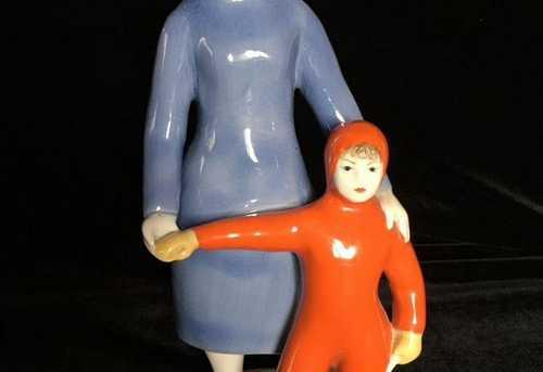 Фарфоровая скульптура, Вербилки, "Мама с сыном"