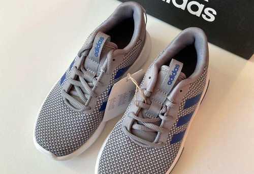 Кроссовки Adidas для мальчика 31,5