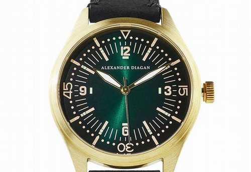 Латунно-зелёные мужские наручные часы кварцевые