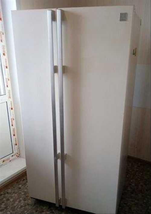 Холодильник Side-by-side(двухдверный) Daewoo