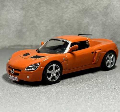 Коллекционная модель Opel Speedster 1:43 DeA