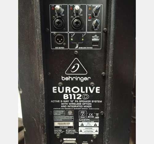 Активная акустическая система Behringer euro live