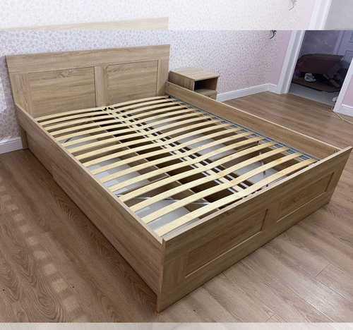 Кровать двухспальная IKEA Brimnes (Сириус) 160/200