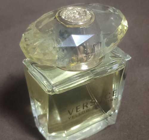 Versace yellow diamond