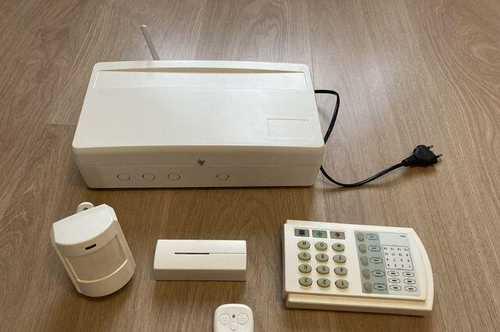 Охранная панель Контакт GSM-14a