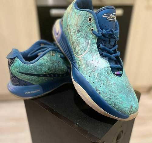 Кроссовки Nike Lebron XXI c Air