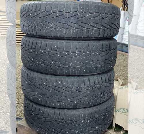 Nokian Tyres Hakkapeliitta 7 SUV 225/65 R17 106T