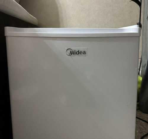 Минихолодильник midea