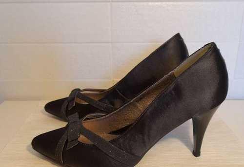 Туфли женские 39 размер текстиль черные