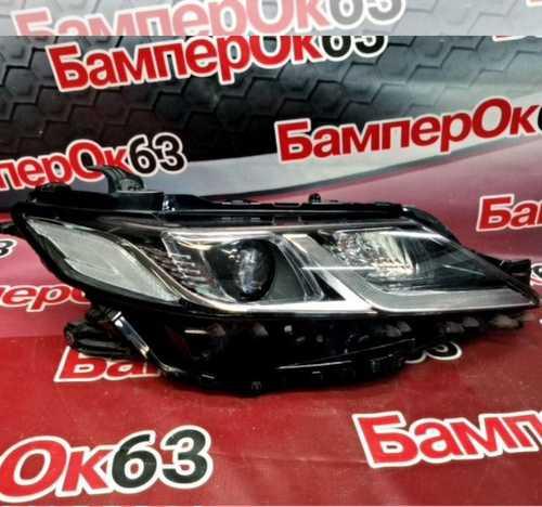 Фара передняя правая Toyota Camry