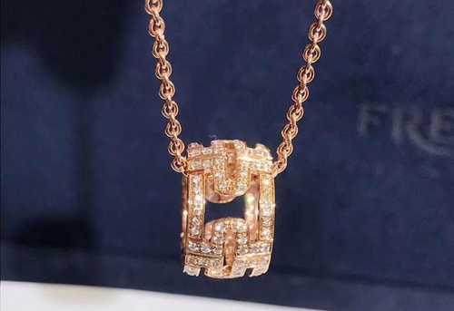 Bulgari колье Parentesi 0.65ct