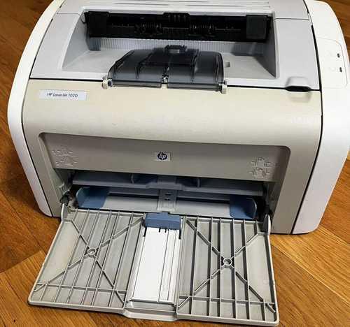 Принтер HP Laserjet 1020