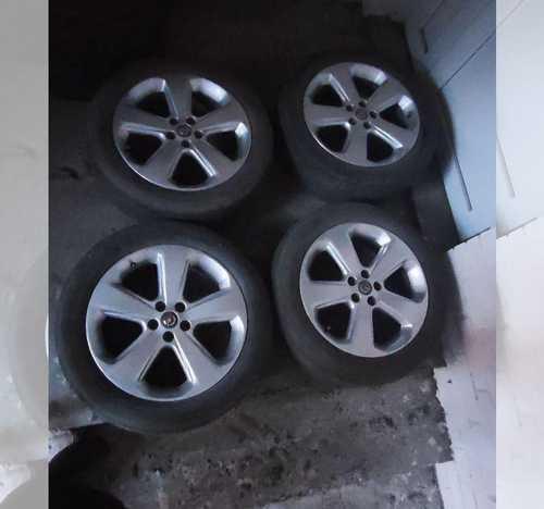 Комплект колес 215/55 R18 5x105 Opel