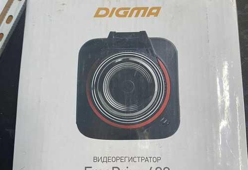 Видеорегистратор Digma FreeDrive 400