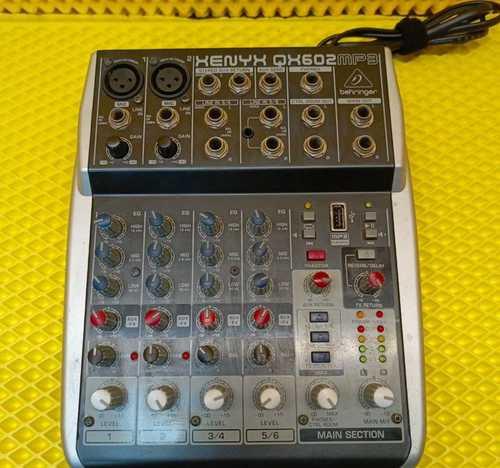 Микшерный пульт Behringer QX602MP3(бх22)