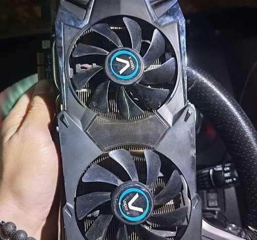 Видеокарта Sapphire Radeon HD7950 Vapor-X