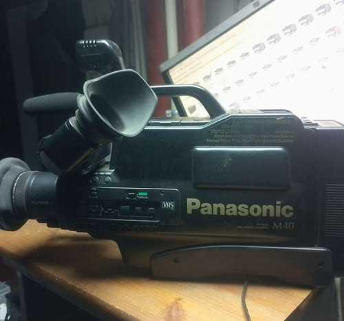 Видеокамера panasonic m40 с кейсом