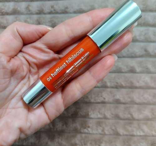 Помада для губ Clinique Chubby Stick Lip 04