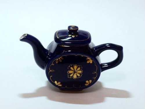 Чайник заварочный миниатюрный (з-д Гжель)