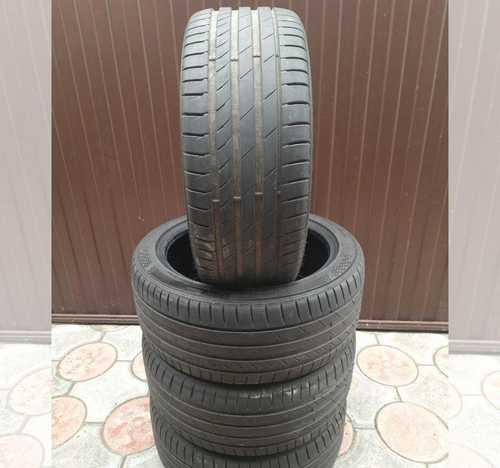 Kumho Ecsta PS71 245/40 R18 97Y