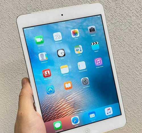 Планшет iPad mini 16GB