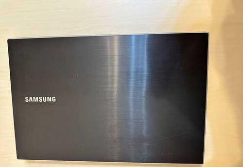 Ноутбук Samsung np300v5a