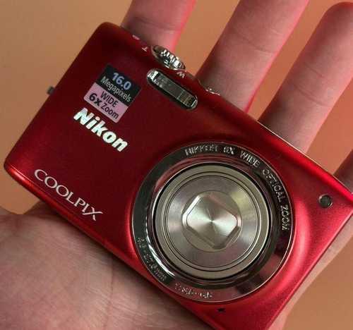 Nikon coolpix s2700