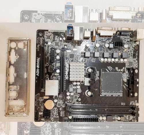 Материнская плата ASRock 760GM-HDV