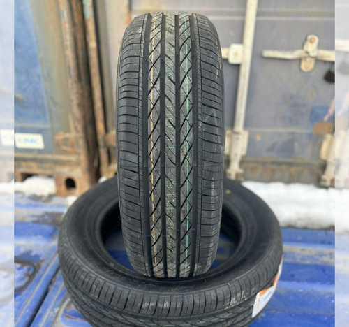 Tracmax X-Privilo H/T 225/60 R18