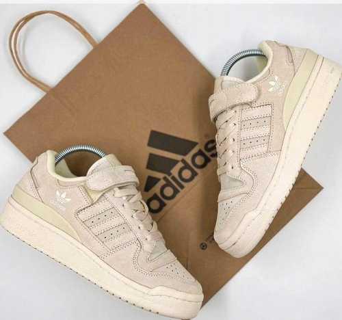 Кроссовки adidas forum
