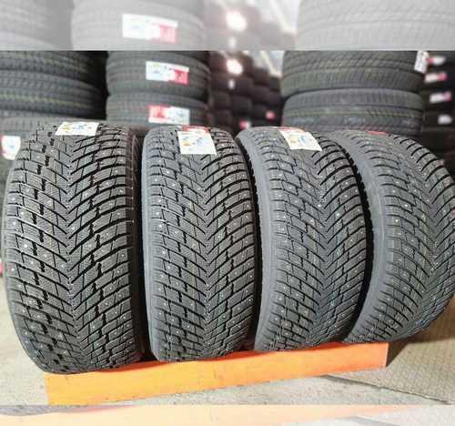 iLink Wintervorhut Stud II 225/40 R18 и 255/35 R18