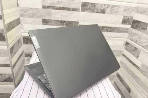 Ноутбук Lenovo SSD 240 8RAM