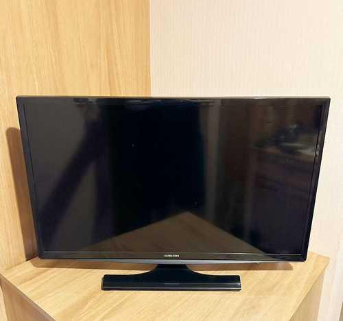 Тв samsung 28"