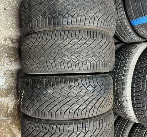 Continental ContiVikingContact 7 235/45 R18