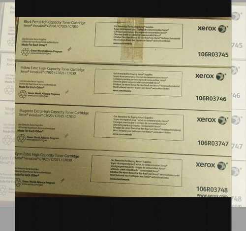 106R03745 Xerox VersaLink C7020/7025/7030 black