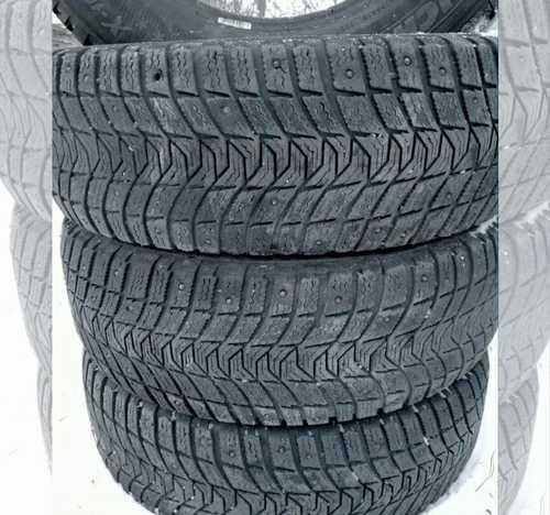 Michelin MXE Green 215/65 R16