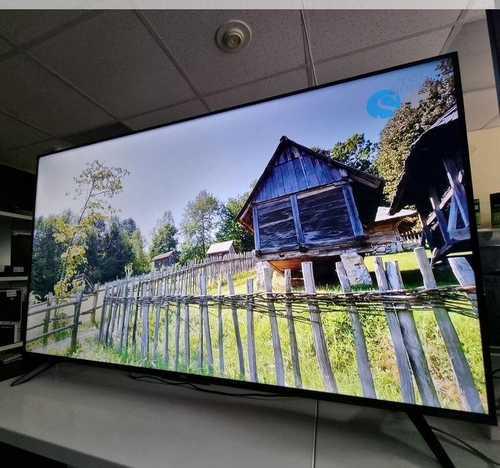 SMART телевизор TCL 55" (140 см) 4K UltraHD /84